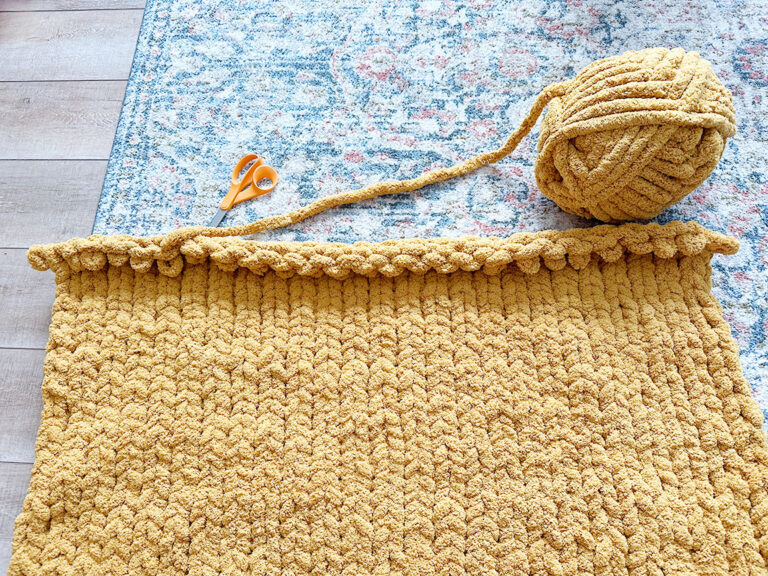 How to Make a Yarn Blanket | No Needles Needed! - Craft Projects for Adults